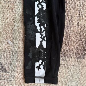 Athleta | Pants & Jumpsuits | Athleta Black Elation Rose Stripe 78 ...